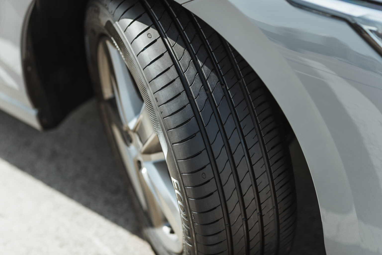 Essential Spring Car Checks - Oak Tyres
